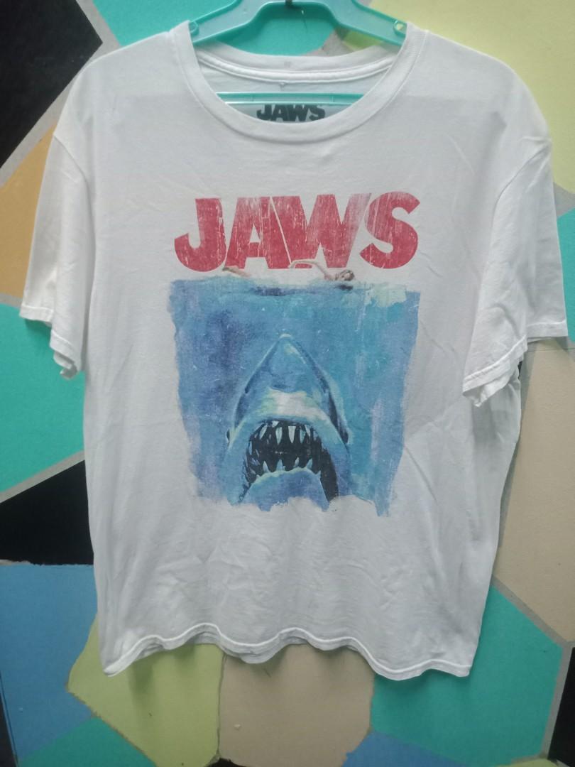 Movie tee JAWS shirt 1975 retro logo film released with series JAWS 2 ...