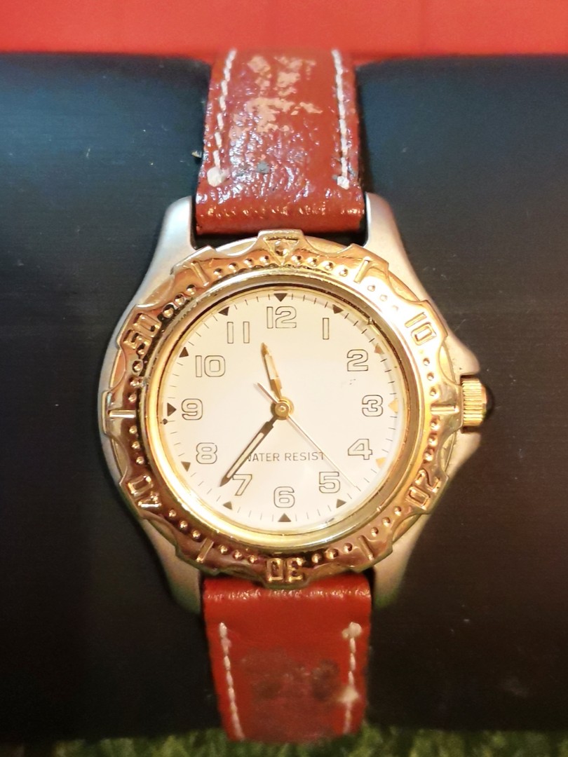 noevir watch, Women's Fashion, Watches & Accessories, Watches on Carousell