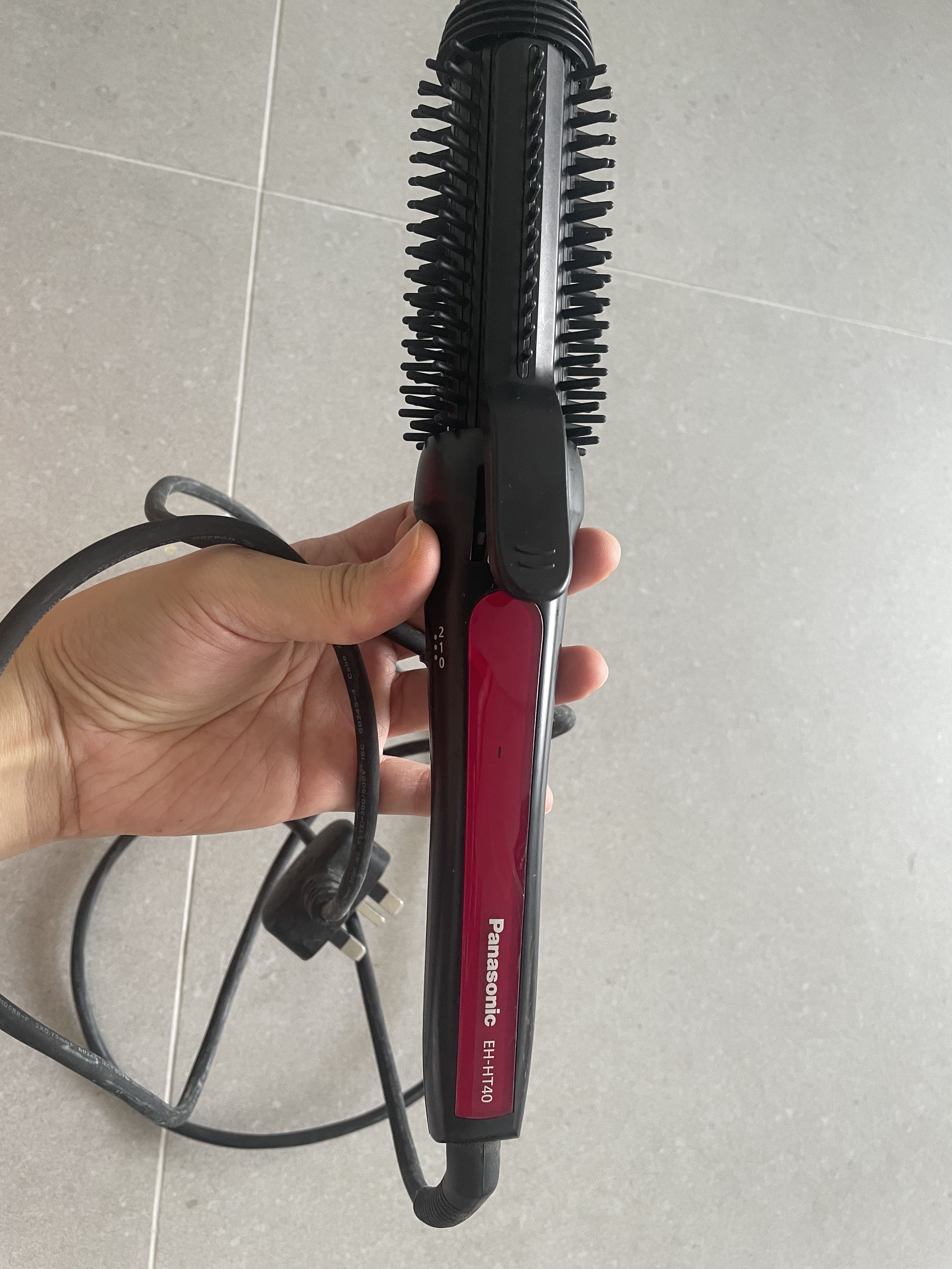 Panasonic EH-HT40, Beauty & Personal Care, Hair on Carousell