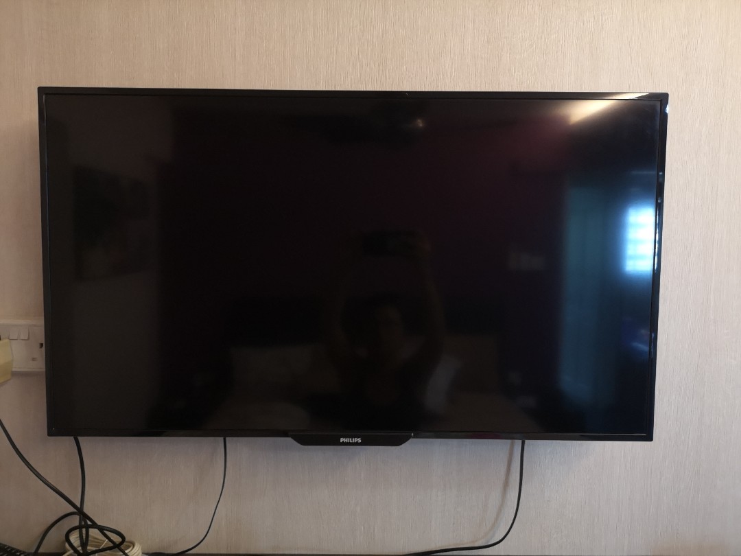 PHILIPS 40 INCH FULL HD LED LCD TV, TV & Home Appliances, TV ...