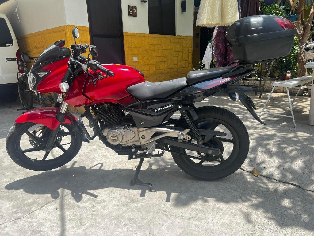 rouser 180cc metallic red, Motorbikes, Motorbikes for Sale on Carousell