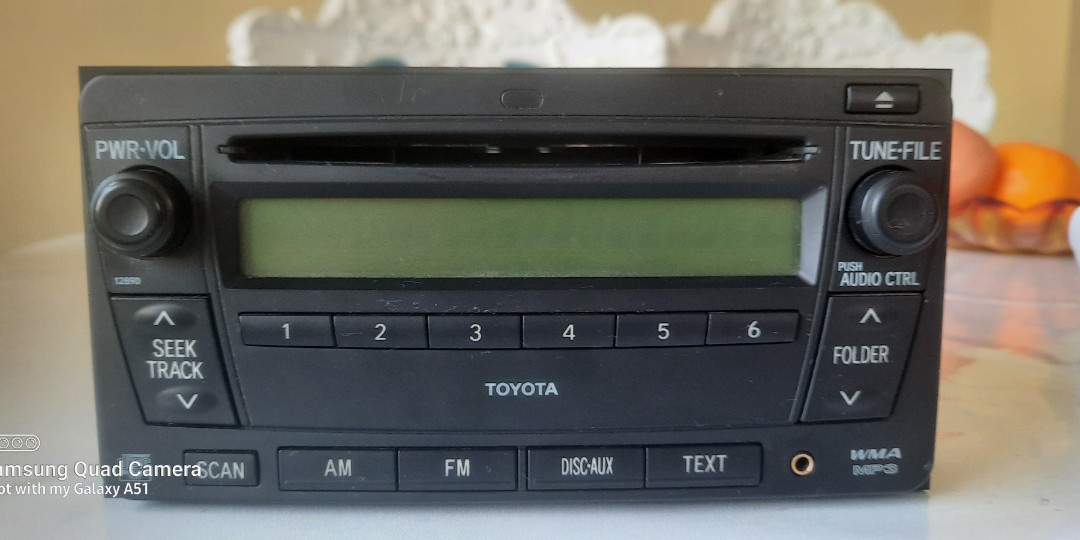 Toyota head unit 7inch with 3.5mm audio input, Car Parts & Accessories ...