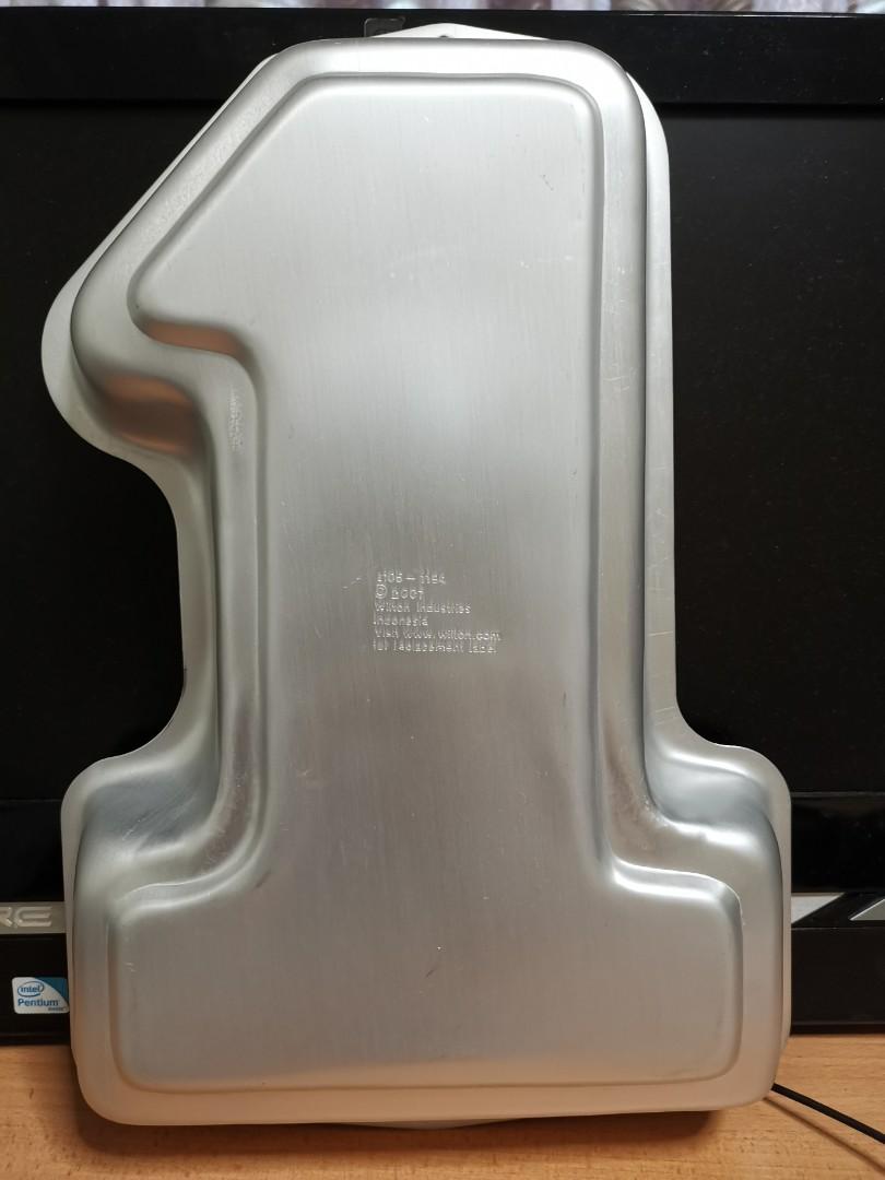 Wilton Number 1 shaped cake pan, Furniture & Home Living, Kitchenware ...