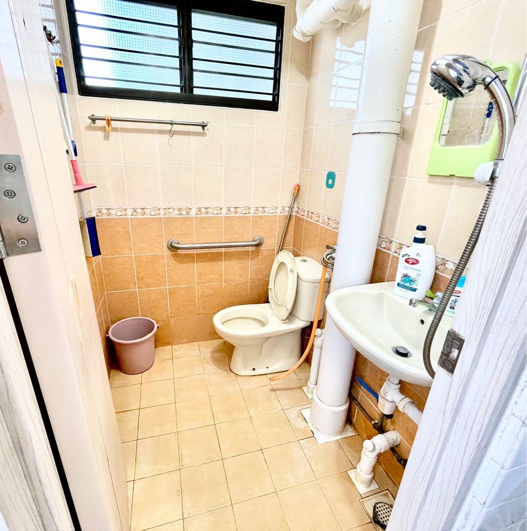 2mins to MRT, Well maintained, High Floor, 3Room for Sale at 94 Geylang ...