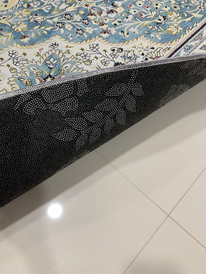 3m x 2m carpet/rug, Furniture & Home Living, Home Decor, Carpets, Mats ...