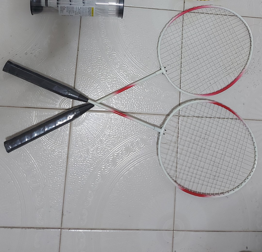Badminton rackets with shuttlecock., Sports Equipment, Sports & Games ...