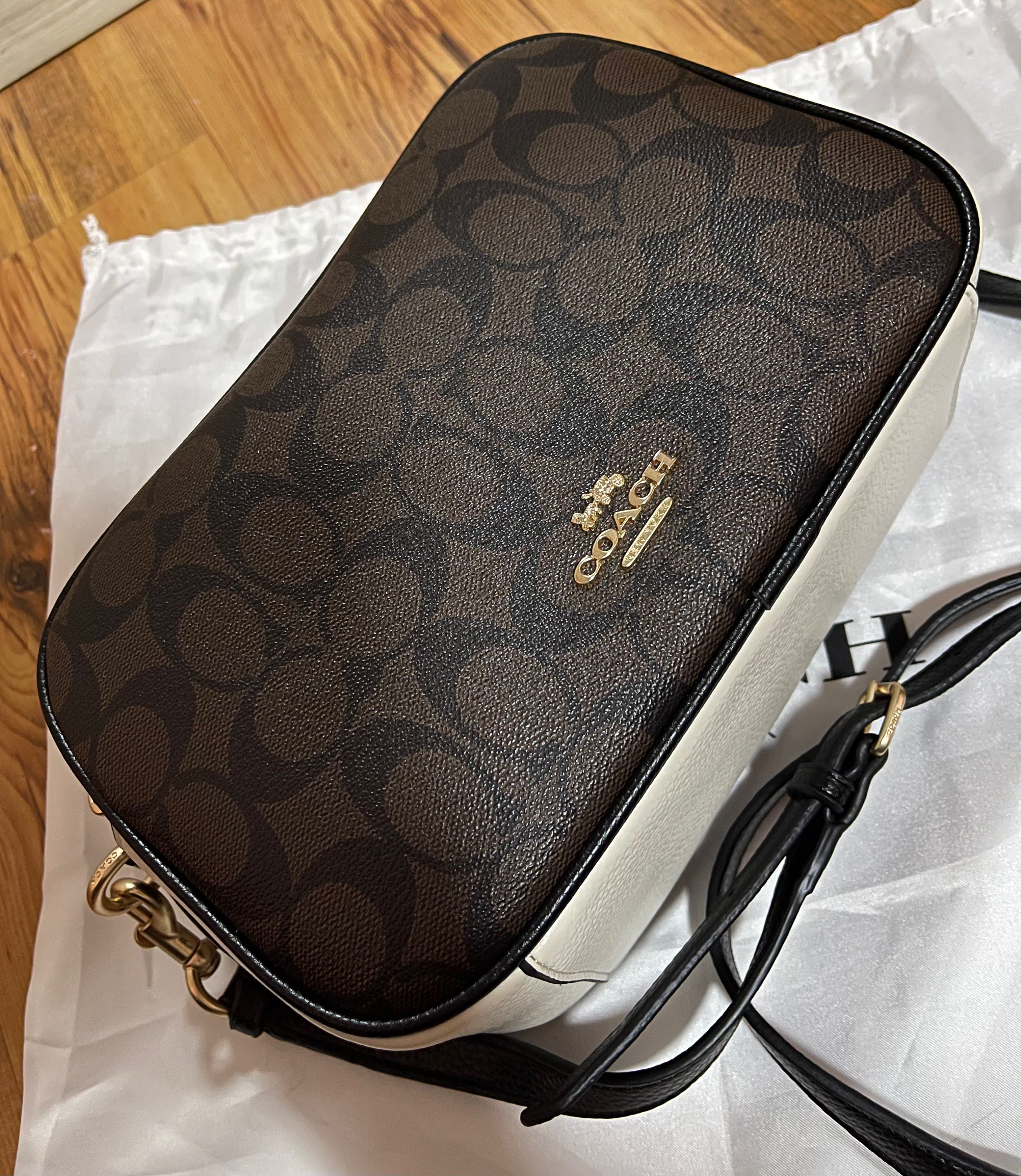 Coach Double Zip Camera Bag, Luxury, Bags & Wallets on Carousell