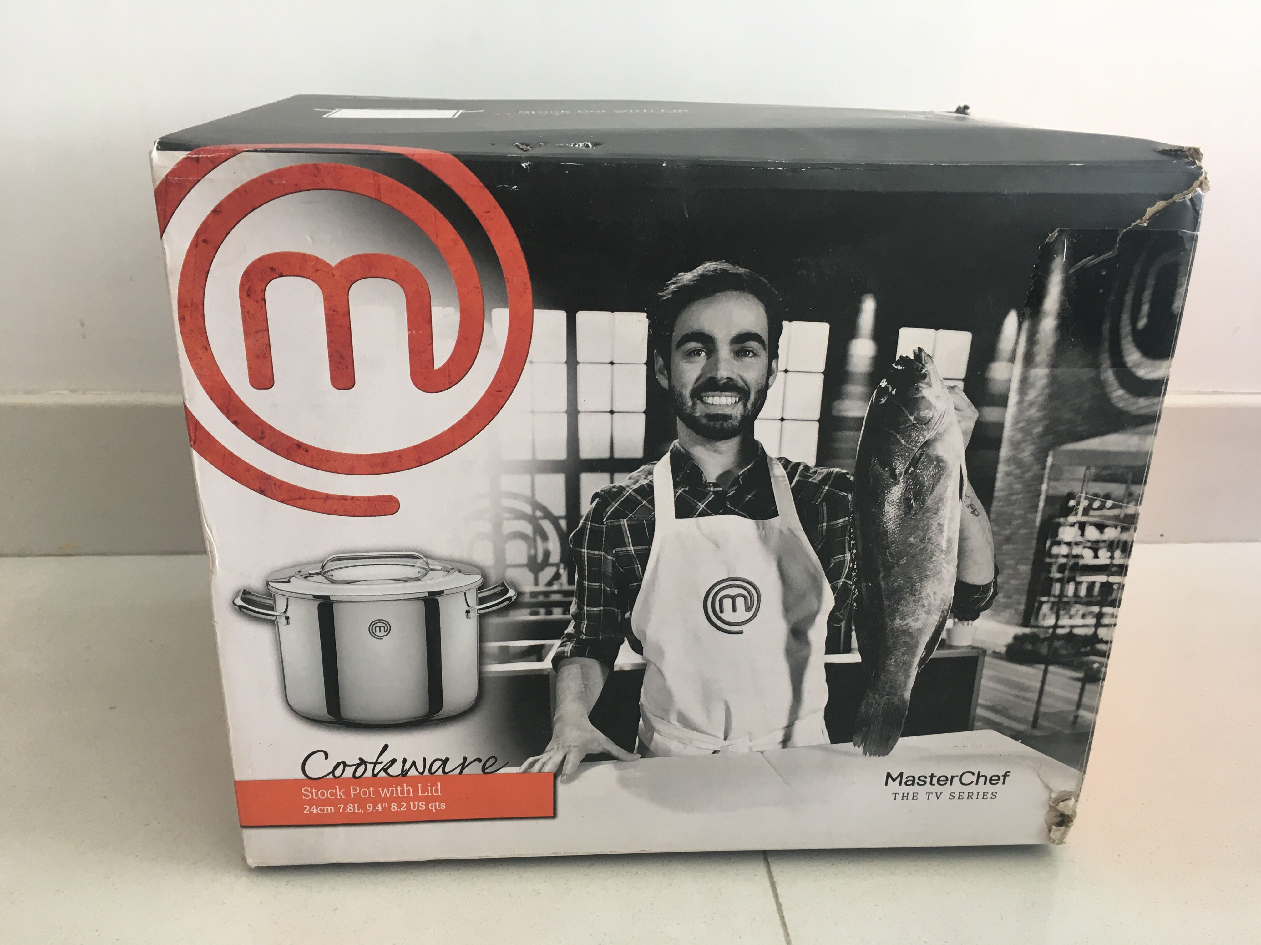 Master chef stock pot with lid 高身雙耳鍋連蓋, 家庭電器, 廚房電器, 鍋具 - Carousell