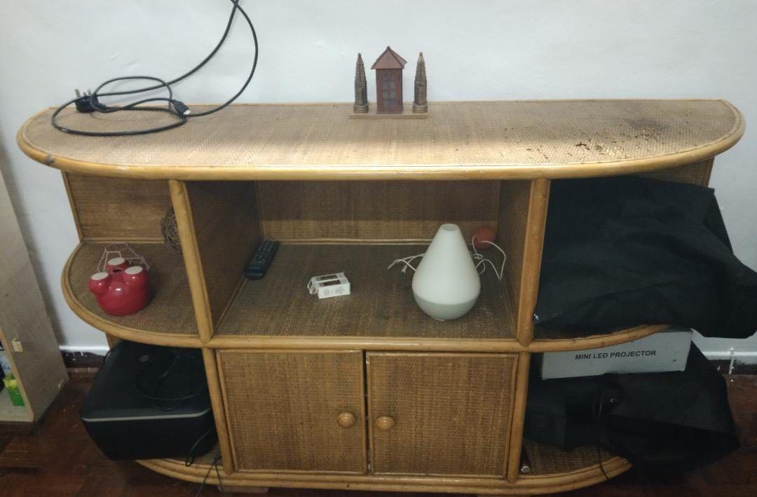 Kabinet, display cabinet, Furniture & Home Living, Furniture, Shelves ...