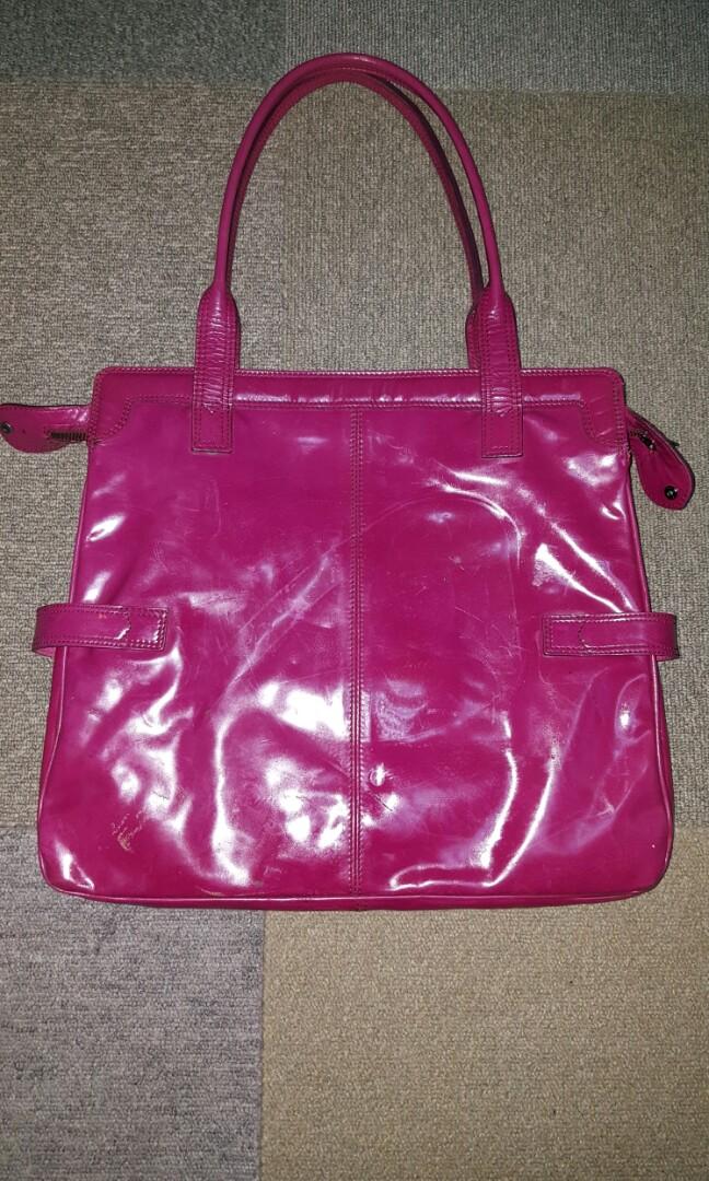Authentic Mulberry Maggie Patent Leather Tote Bag, Luxury, Bags ...