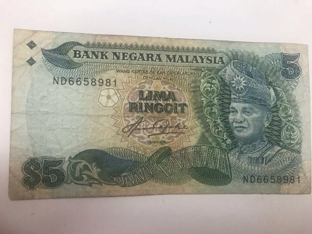 Old note (ringgit malaysia) crossline on behind, Hobbies & Toys ...