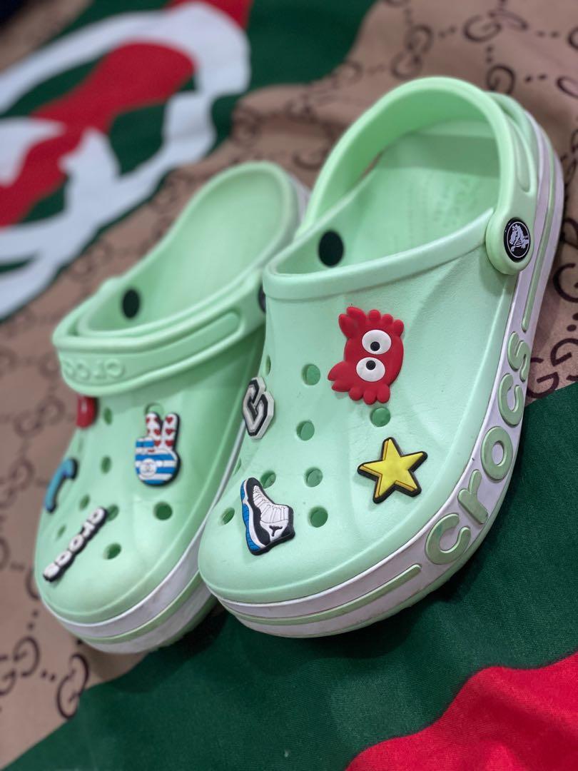 Original Crocs, Women's Fashion, Footwear, Slippers and slides on Carousell