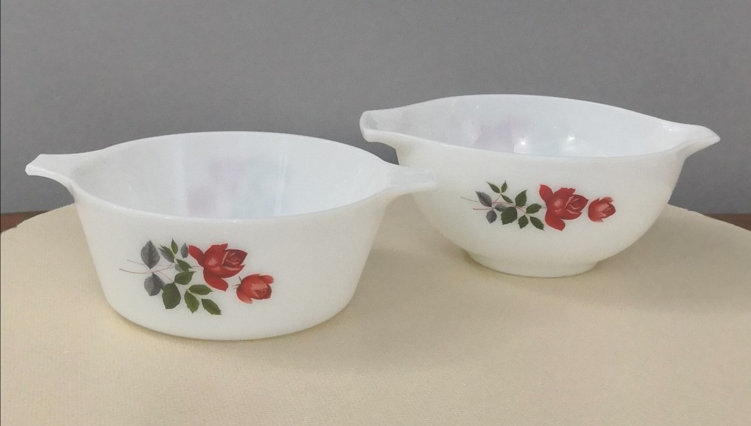Pyrex june rose bowl, Furniture & Home Living, Kitchenware & Tableware ...