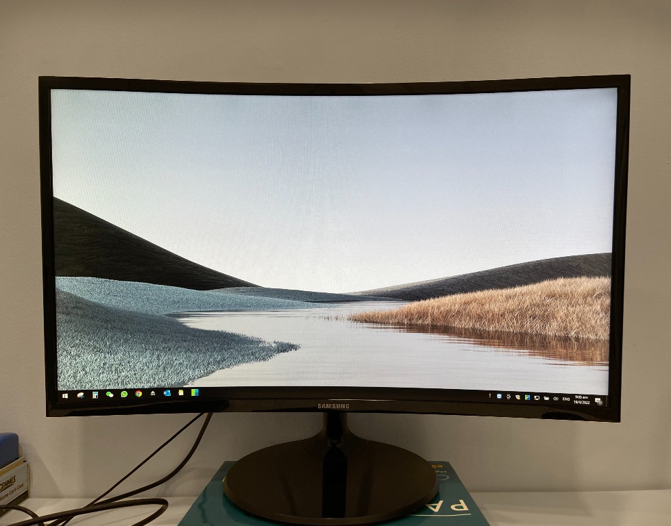 Samsung 27" Curved Monitor LC27F390, Computers & Tech, Parts ...