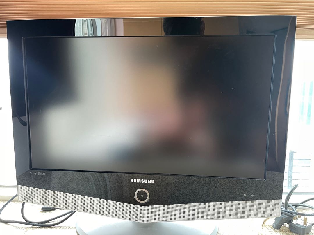 Samsung TV LA26R51B 26 inch TV, 家庭電器, 電視 & 其他娛樂, 電視 - Carousell