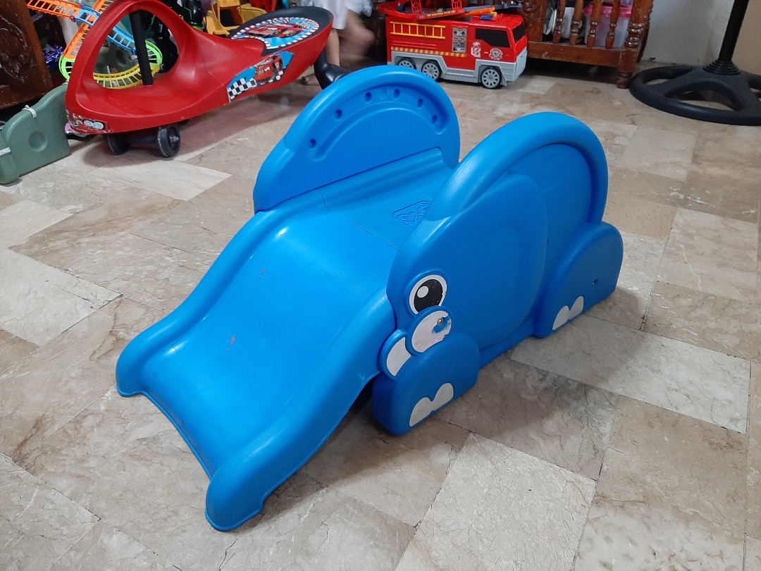 Step2 Kids Elephant Slide, Babies & Kids, Baby Nursery & Kids Furniture ...