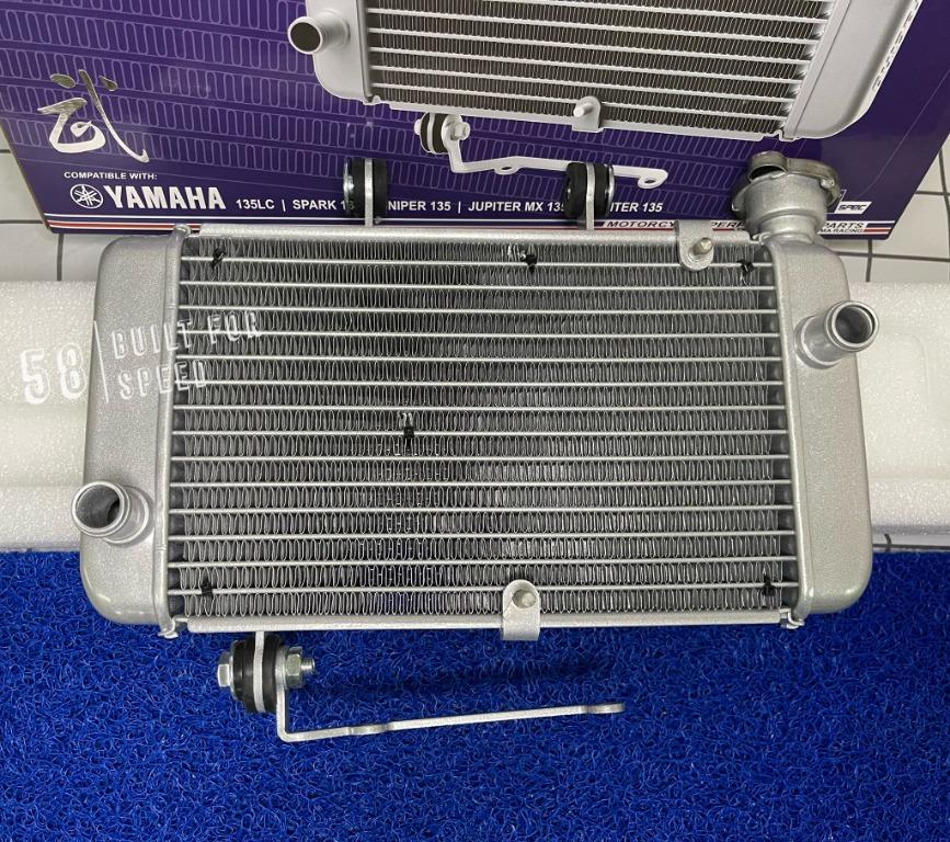 Uma Racing radiator **bigger more 30% original radiator **LC135 4s/5s ...