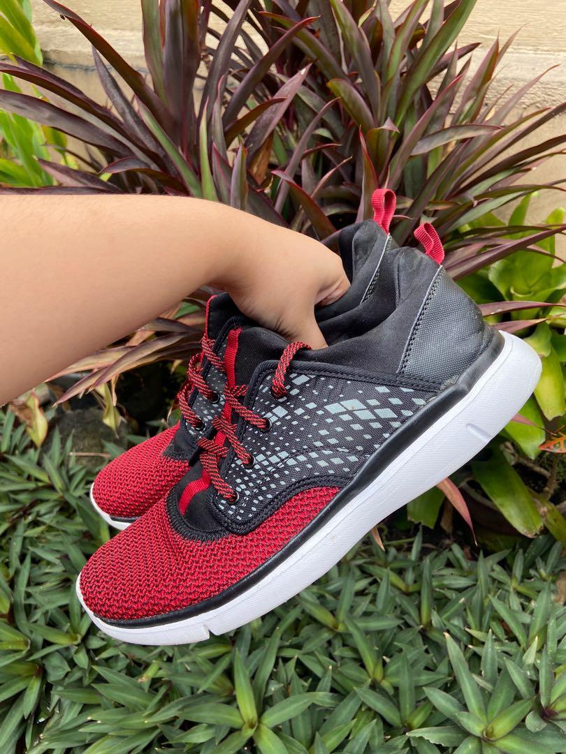 World Balance Omni Flex, Men's Fashion, Footwear, Sneakers on Carousell