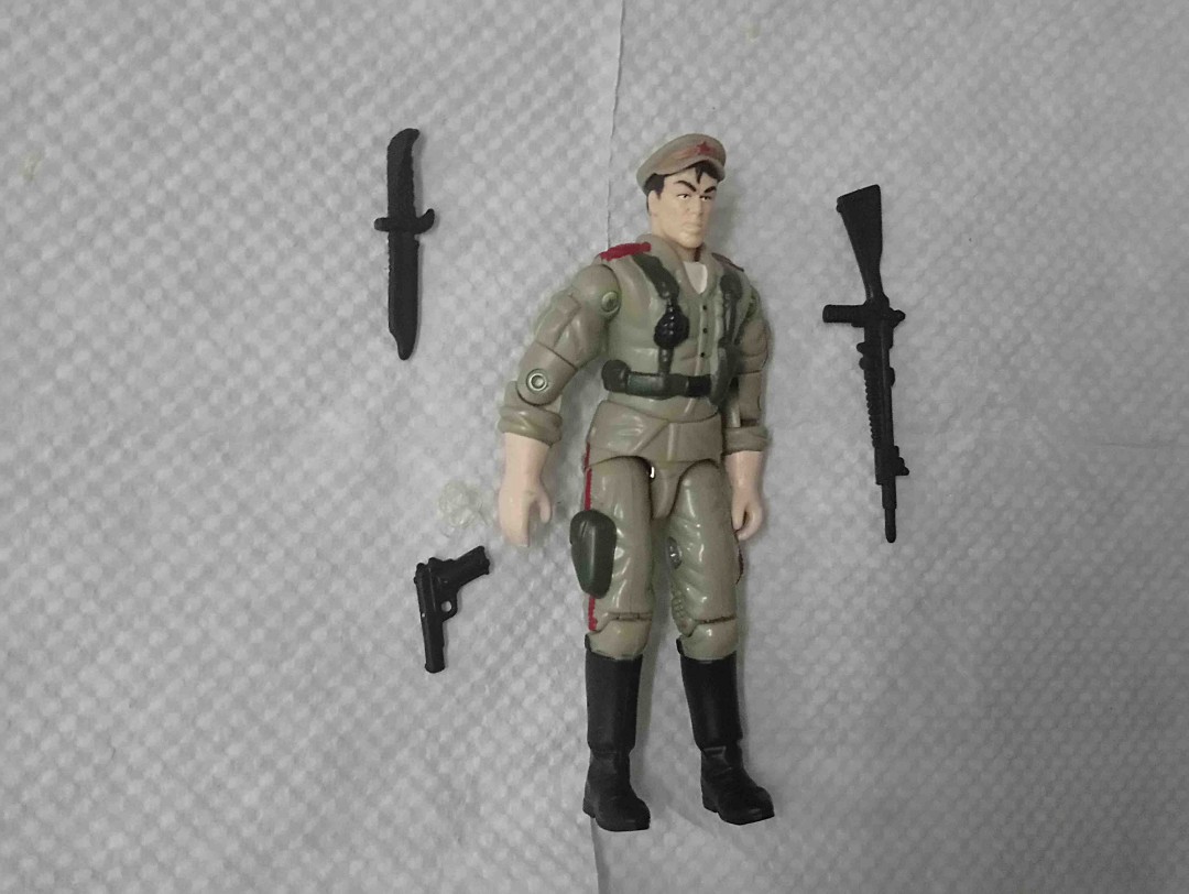 絕版 GI JOE 2005 COLONEL BREKHOV 義勇群英 3.75吋, 興趣及遊戲, 收藏品及紀念品, 古董收藏 - Carousell