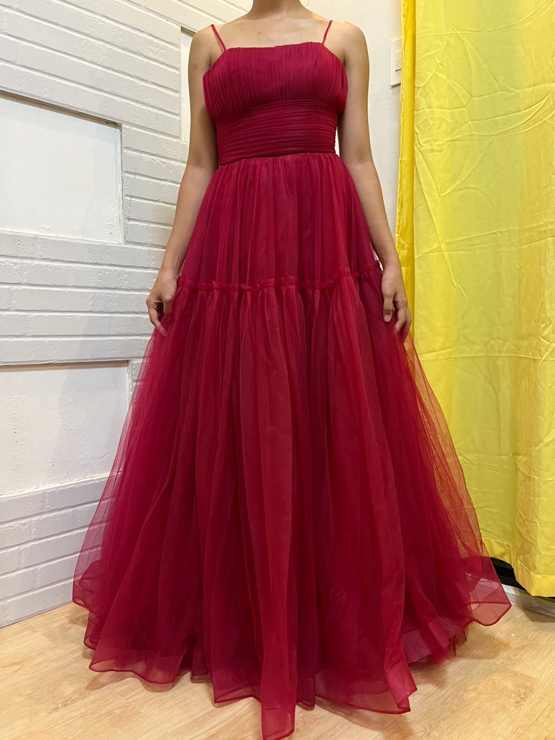 Bloody Red Tiered Gown, Women's Fashion, Dresses & Sets, Evening ...