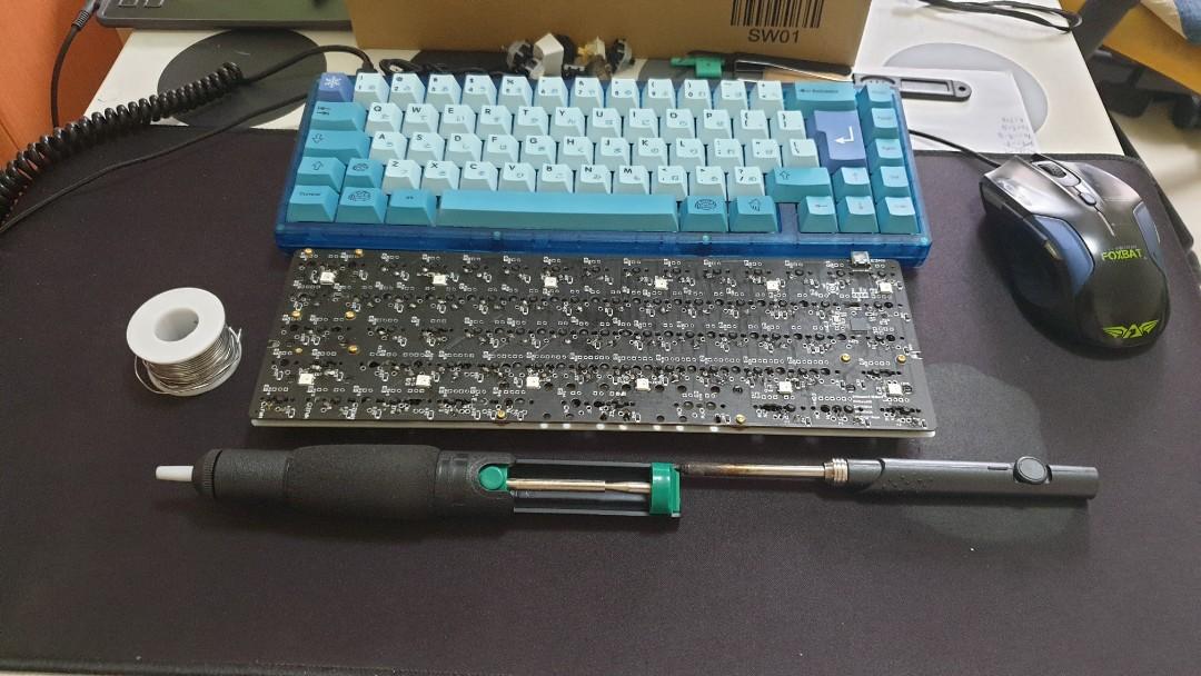 Custom mechanical keyboard soldering, Computers & Tech, Parts ...