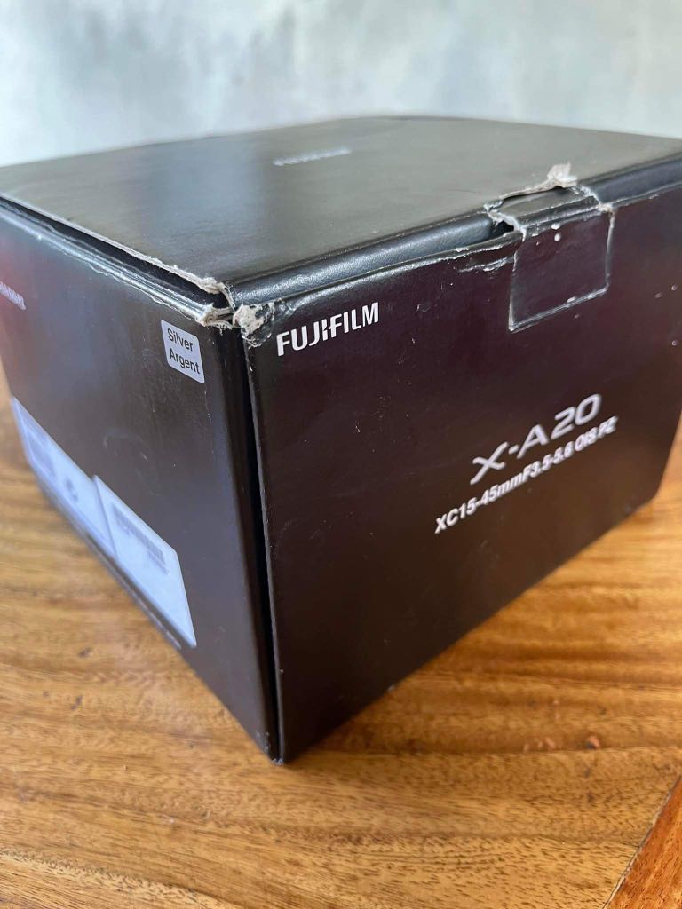FUJIFILM X-A20, Photography, Cameras on Carousell