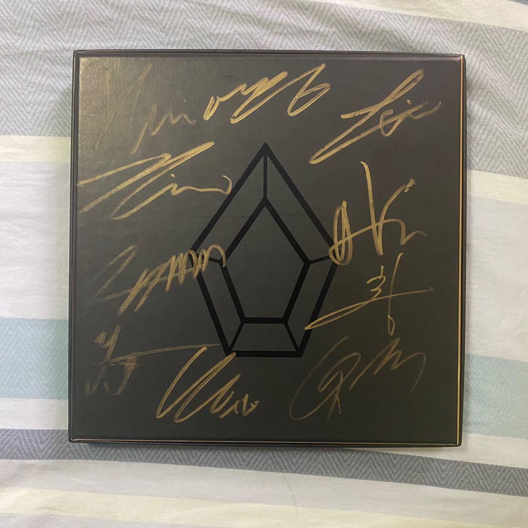 pentagon debut album - mwave signed, Hobbies & Toys, Memorabilia ...