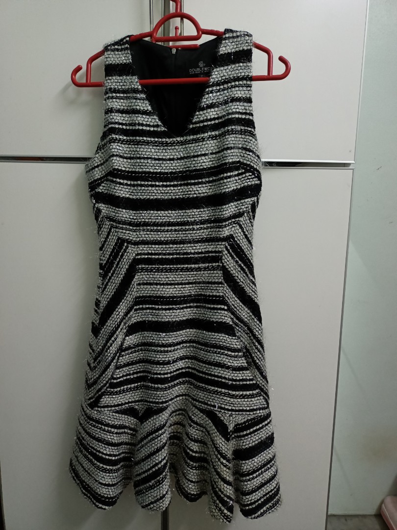 Shiny Fish Tail Medium Dress, Women's Fashion, Muslimah Fashion ...