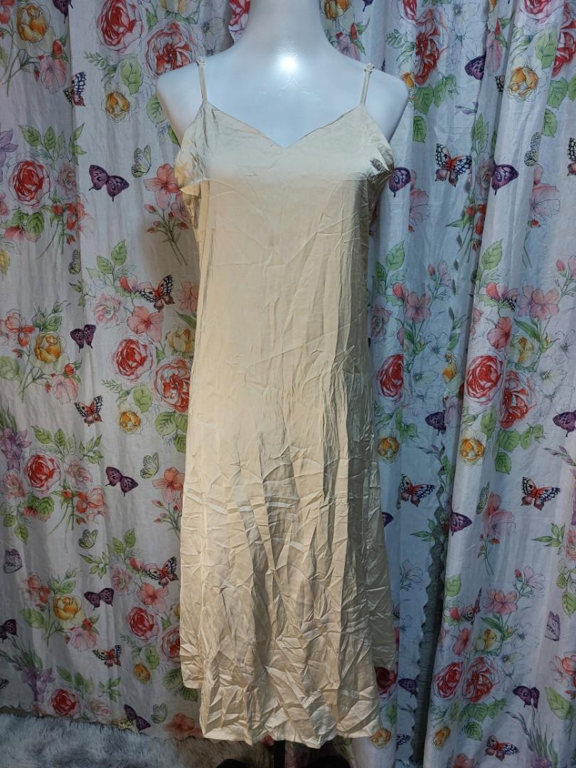 Silk dress, Women's Fashion, Dresses & Sets, Evening dresses & gowns on Carousell
