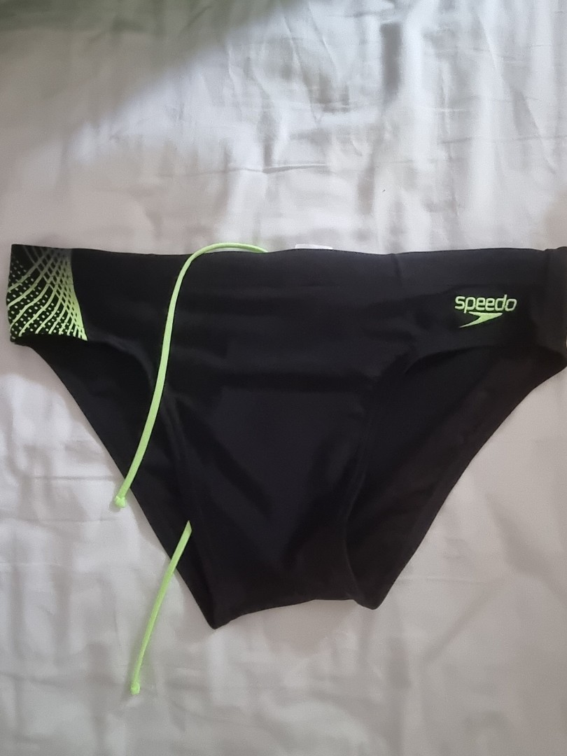 Speedo swimming trunks, Men's Fashion, Activewear on Carousell
