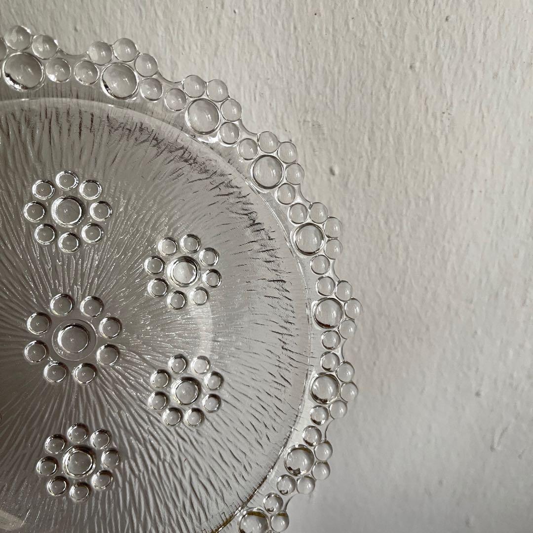 RESERVED - 4 vintage glass bowls with bobble / bubble design, Furniture ...