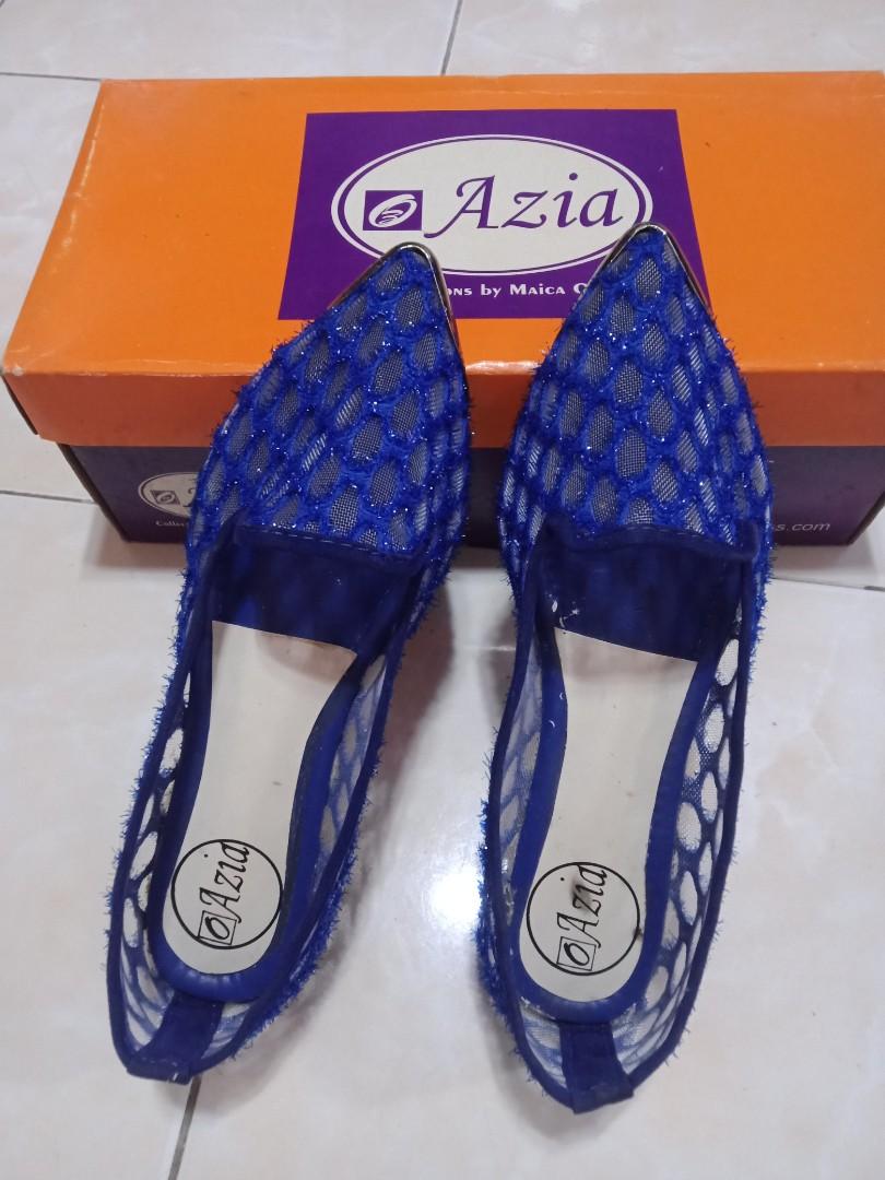 Azia royal blue sandals, Women's Fashion, Footwear, Flats & Sandals on ...
