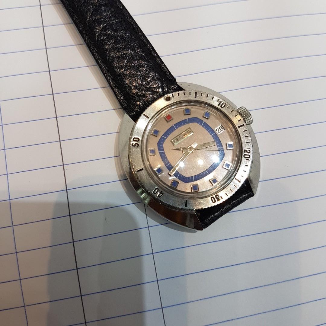 Benrus Citation Electronic Vintage Watch, Men's Fashion, Watches ...