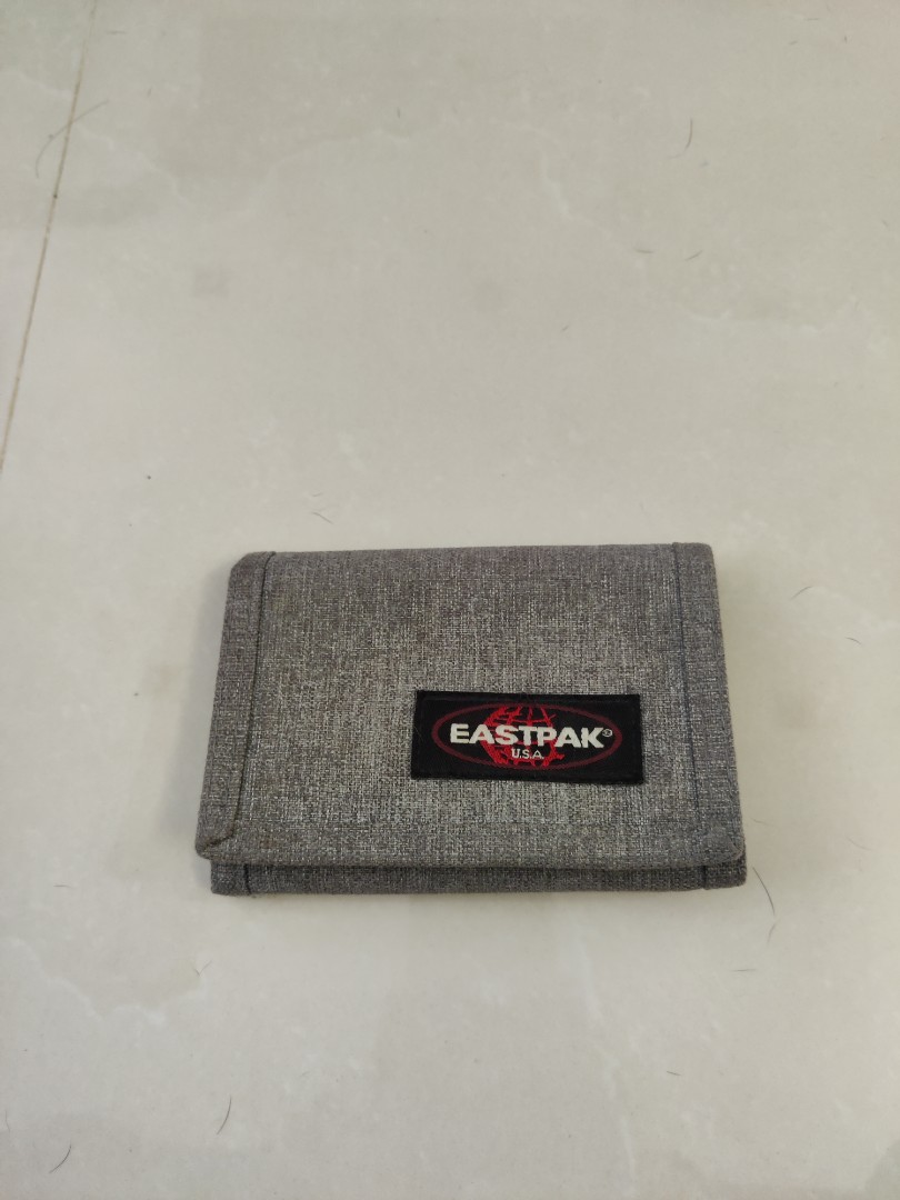 EASTPAK Tri-fold wallet, Men's Fashion, Watches & Accessories, Wallets ...