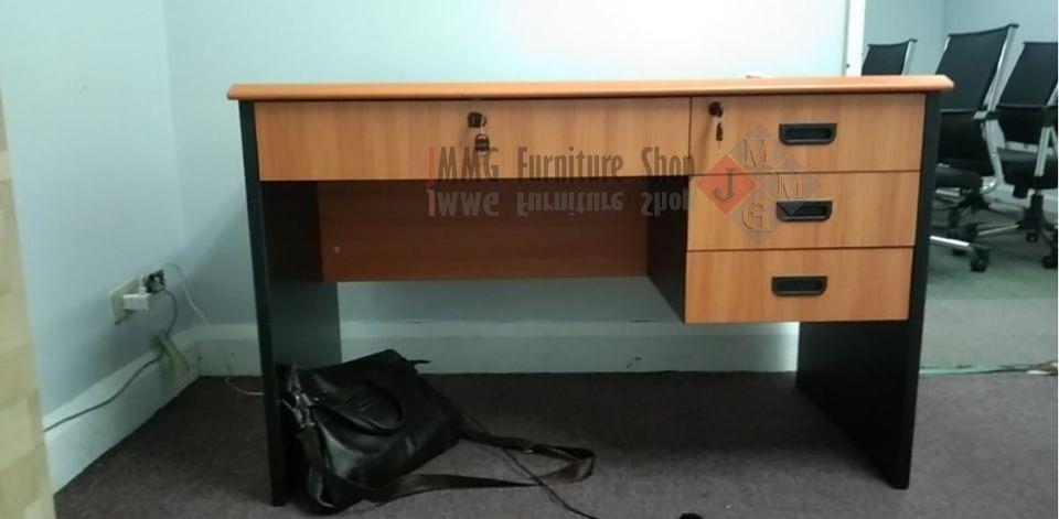 FREE STANDING TABLE, Furniture & Home Living, Office Furniture ...