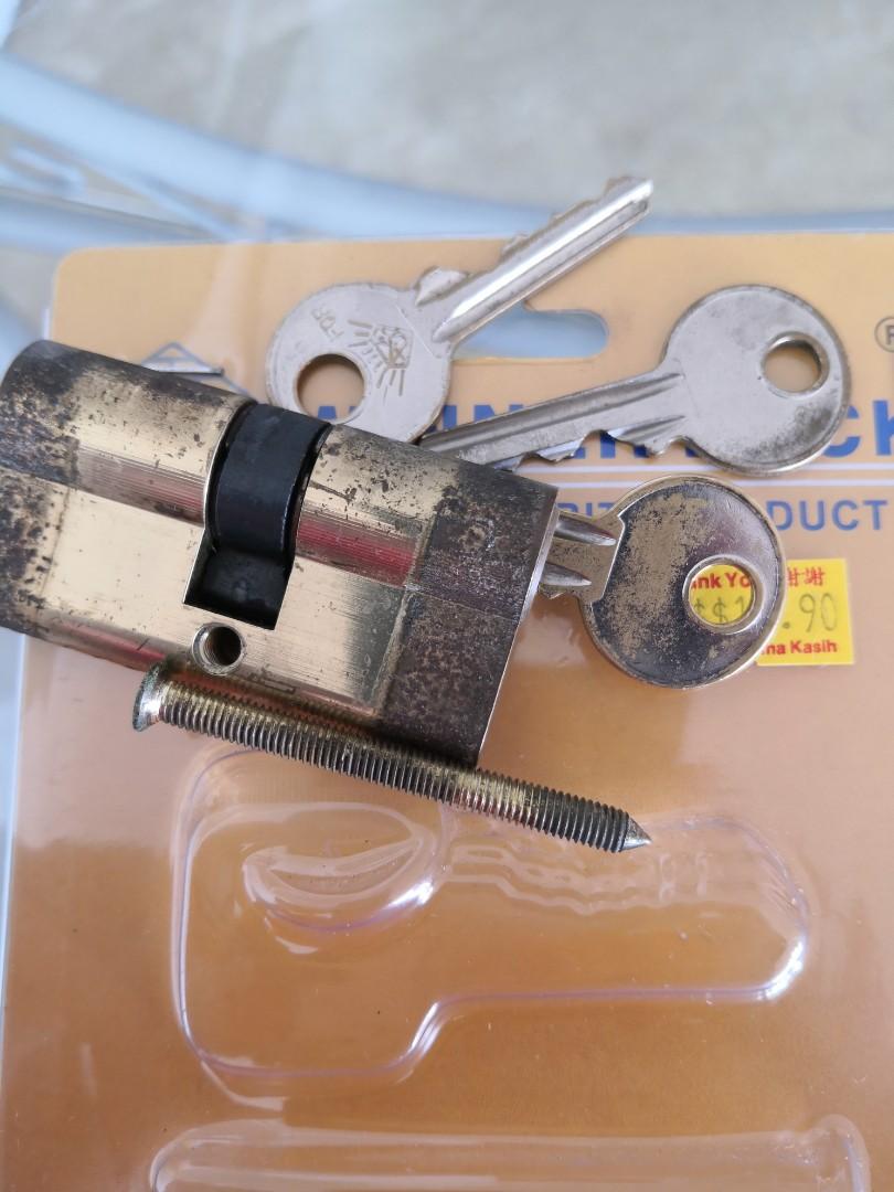 Gate Lock cylinder, Furniture & Home Living, Security & Locks, Locks ...