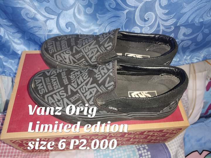 Limited edition vanz, Women's Fashion, Footwear, Sneakers on Carousell