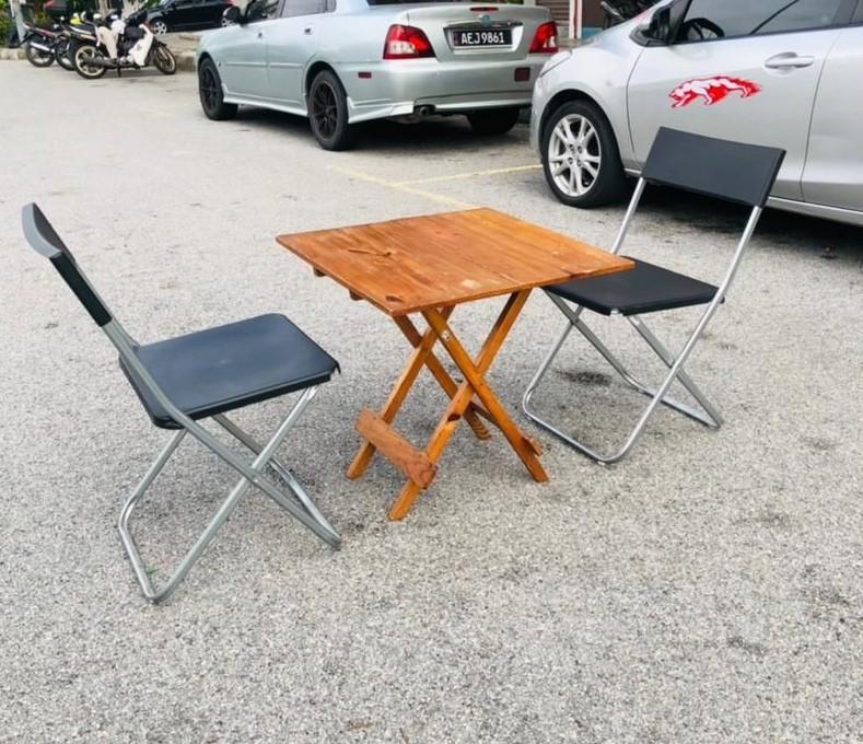 Meja Lipat dan Kerusi Lipat RM150, Furniture & Home Living, Furniture ... Meja Lipat dan Kerusi Lipat RM150, Furniture & Home Living, Furniture ...
