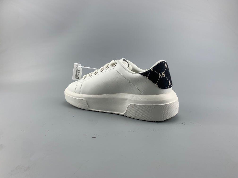 全新Mlb sneakers Mlb波鞋 mlb 鞋 mlb 老爹鞋, 男裝, 鞋, 波鞋 - Carousell