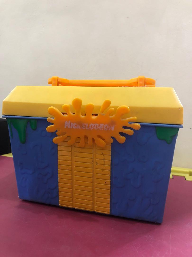 Nickelodeon Lunch Box, Hobbies & Toys, Toys & Games on Carousell