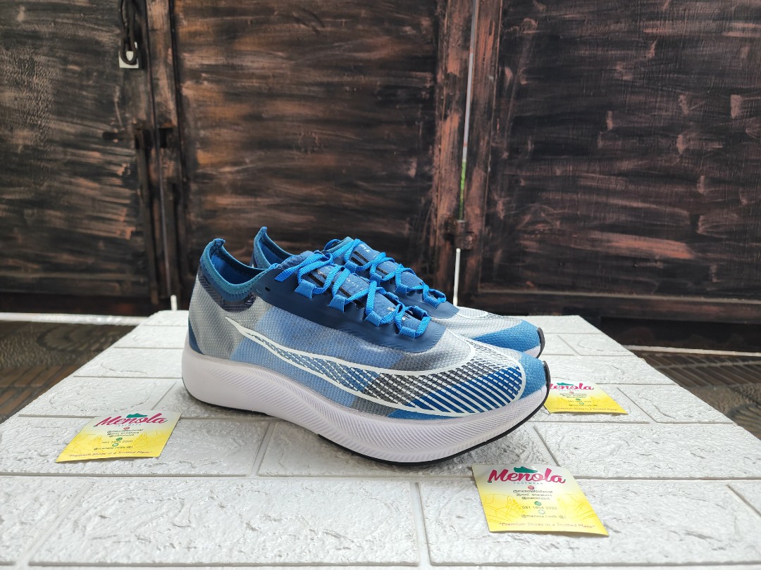 Nike zoom fly 3 blue, Fesyen Pria, Sepatu , Sneakers di Carousell