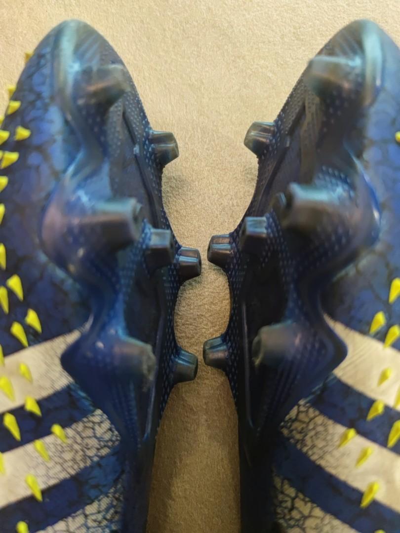 Predator freak 1 high heel, Sports Equipment, Other Sports Equipment ...