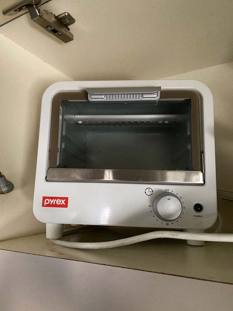 Pyrex Toaster Oven, TV & Home Appliances, Kitchen Appliances, Other ...