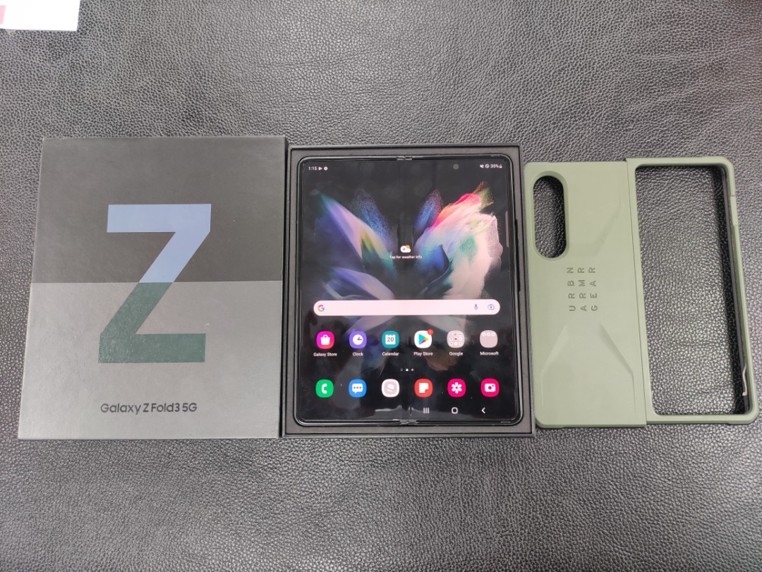 Samsung Galaxy Z FOLD 3 256GB Phantom Green Complete Sale or Swap ...
