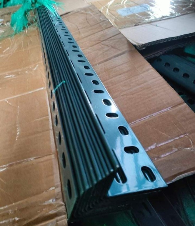 Slotted Angle Bar (1-1/4”x2”x10ft), Commercial & Industrial, Industrial ...