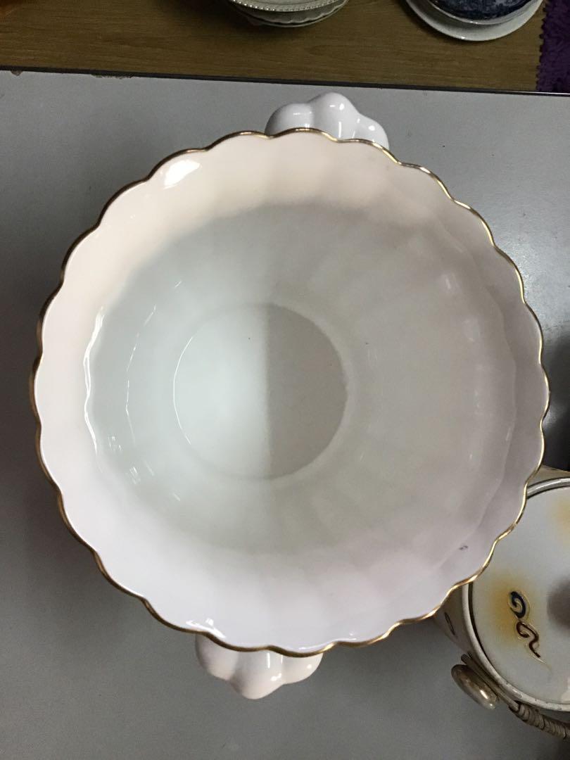 SPODE FINE BONE CHINA TRAPNELL SPRAYS LARGE CACHE POT. (Model: F1427-L ...