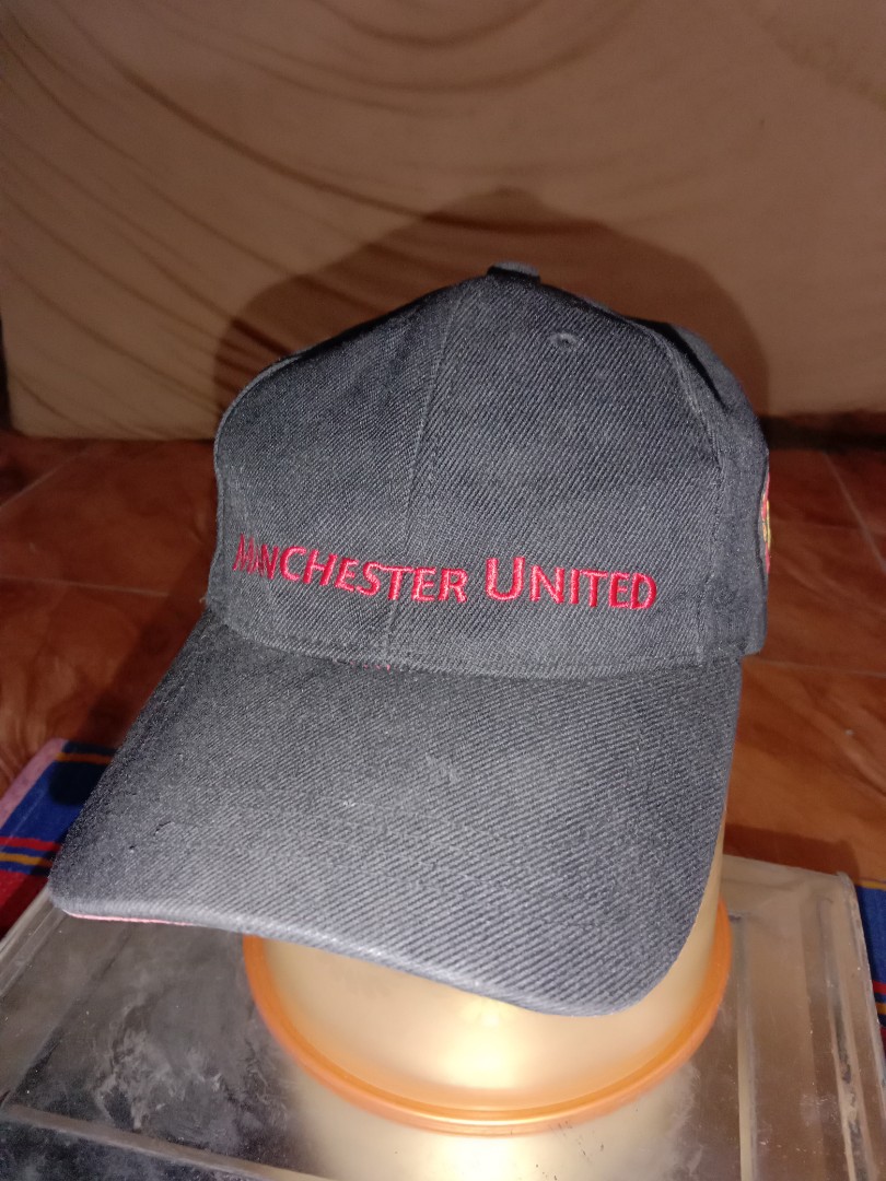 Topi MU, Fesyen Pria, Aksesoris, Topi di Carousell
