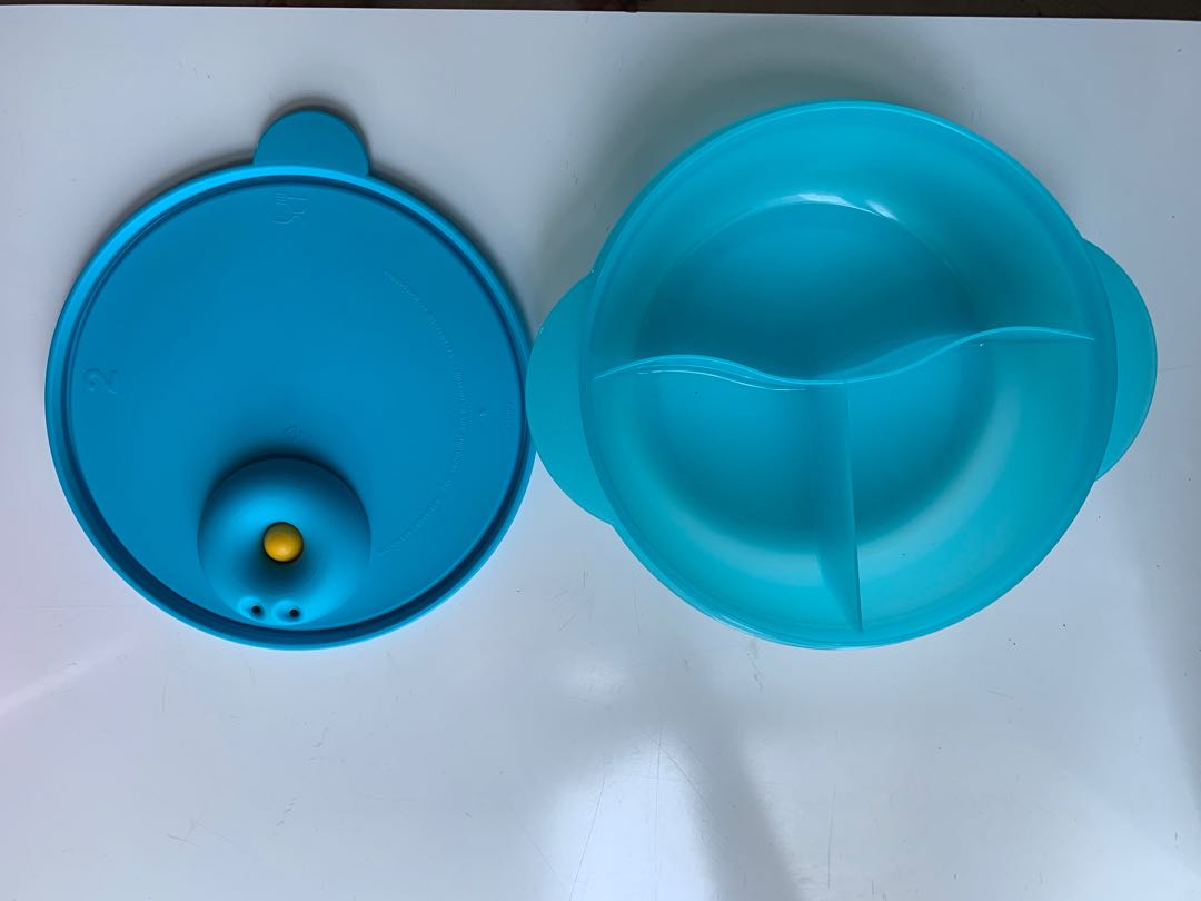 Tupperware Divided round lunchbox 900ml, Furniture & Home Living ...