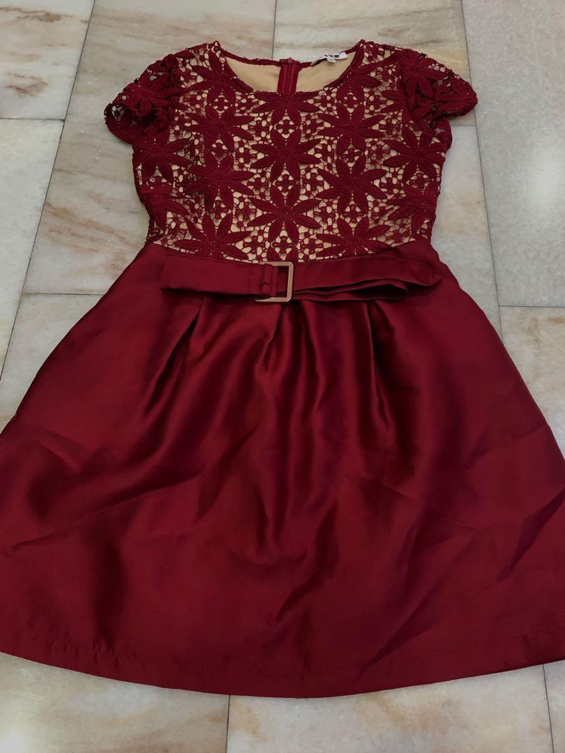 2nd hand dress, Women's Fashion, Muslimah Fashion, Dresses on Carousell