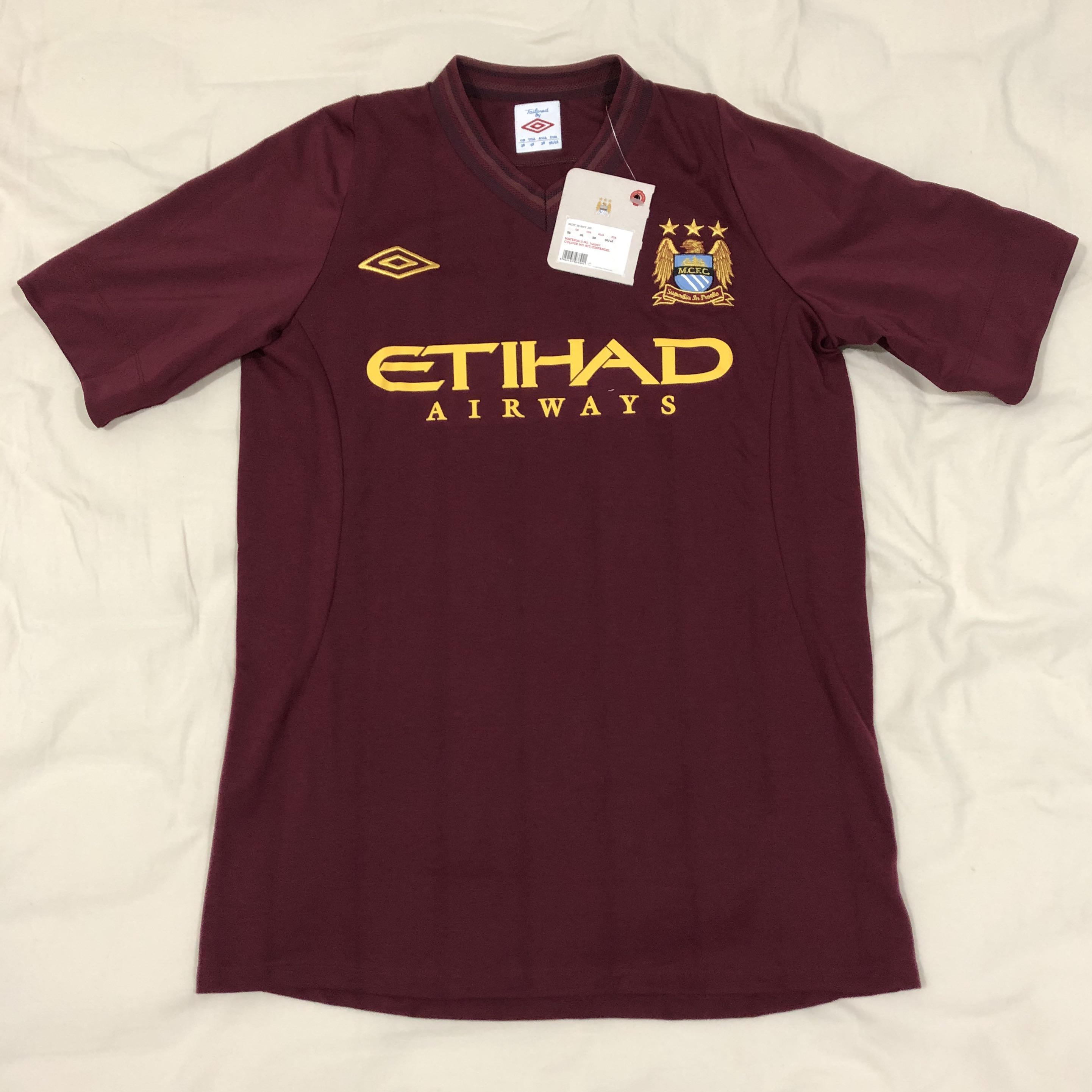 Authentic Manchester City MCFC umbro BNWT Away football soccer jersey, Men's Fashion, Tops ...